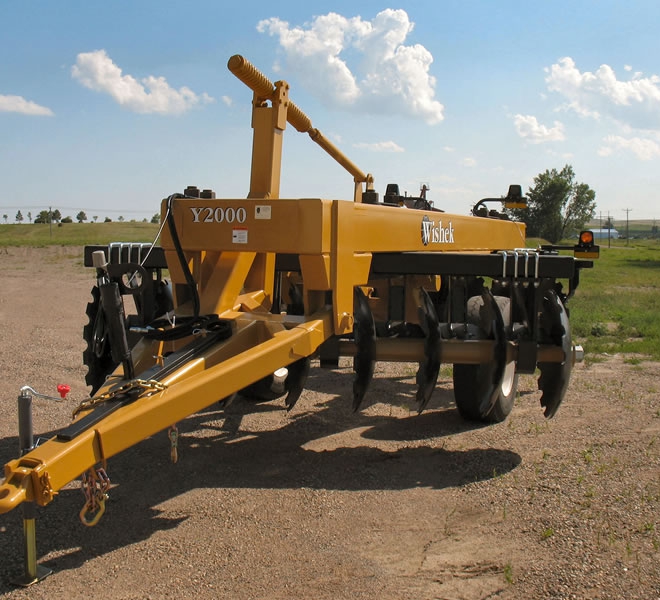 Y2000 - Wishek Manufacturing